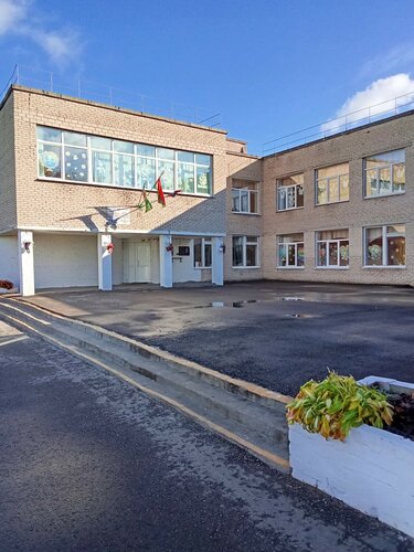 Müzeler ve sanat galerileri Школьный историко-краеведческий музей, Vitebskaya oblastı, foto