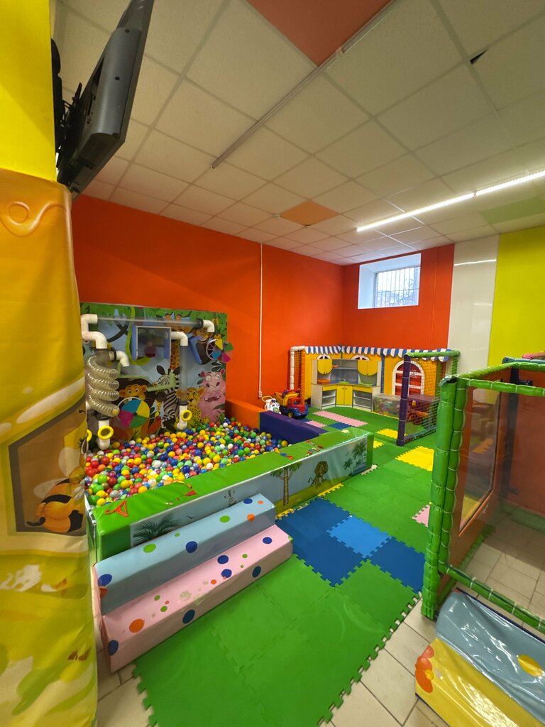 Kafe Bee, Yurga, foto