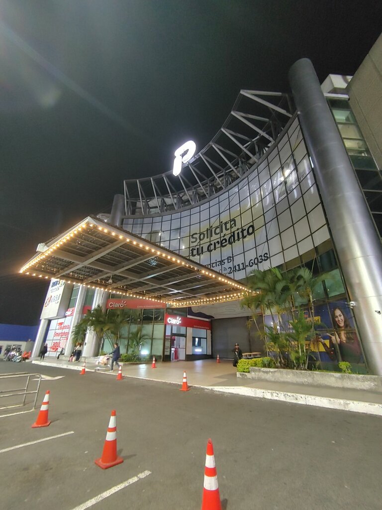 Alışveriş merkezleri Pacific Center Frente, Guatemala, foto
