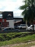 Lavadero La Veloz (Santa Cruz de la Sierra, Distrito Municipal 1, Subdistrito 56, Doctor Ismael Serrate), oto yıkama  Santa‑Krus'tan