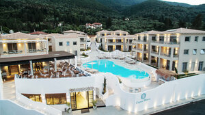 Crystal Waters (Ionian Islands, Lefkada Island), otel  Dünya'dan