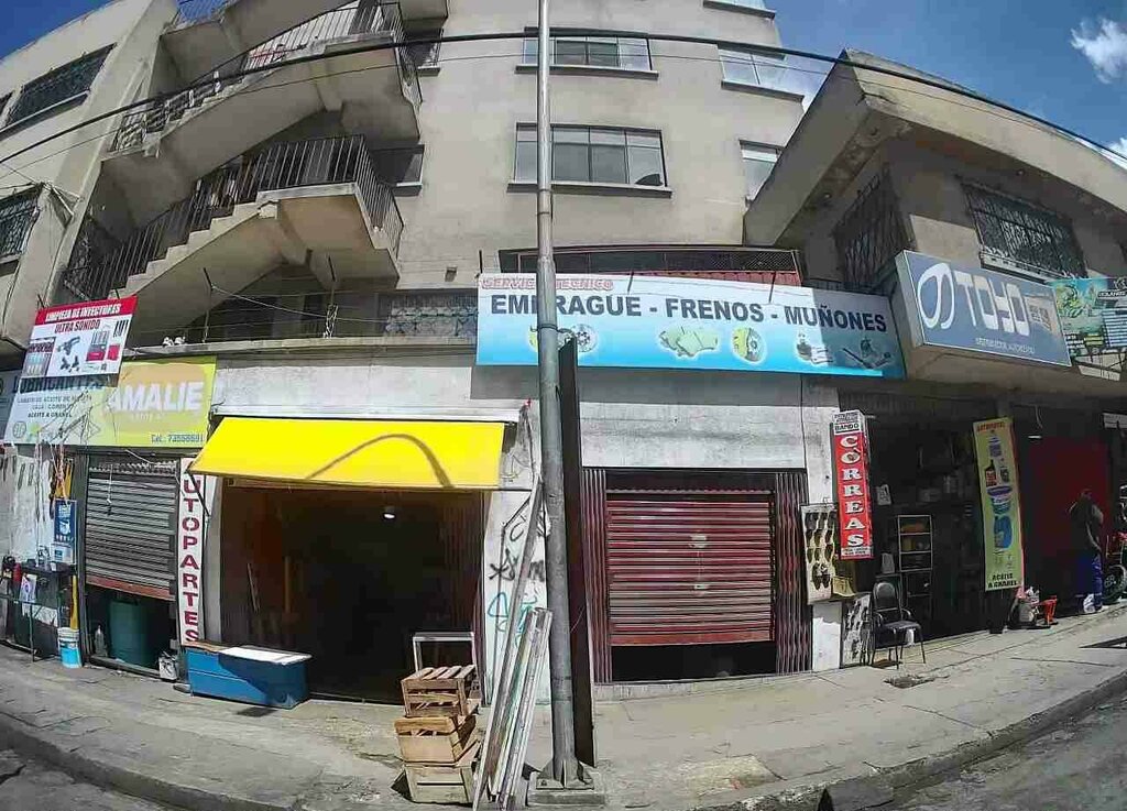 Otomobil servisi Car Workshop, La Paz, foto