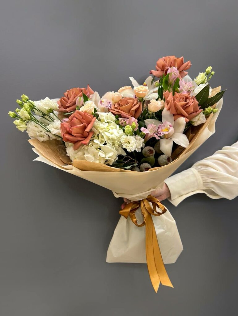 Çiçekçiler Букет Столицы, Kazan, foto