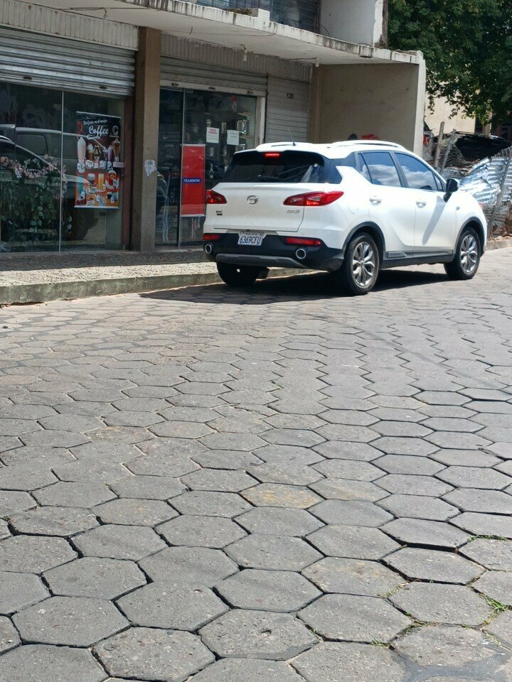 Ev eşyası mağazaları Tramontina, Santa‑Krus, foto