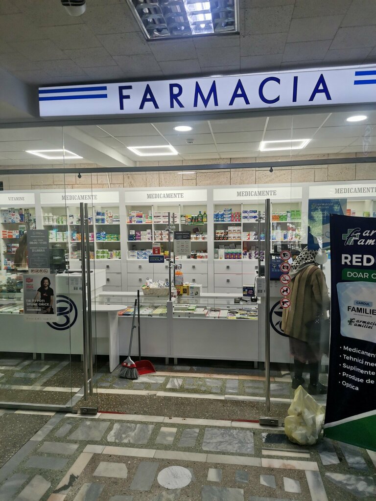 Eczaneler Farmacia Familiei, Kişinev, foto