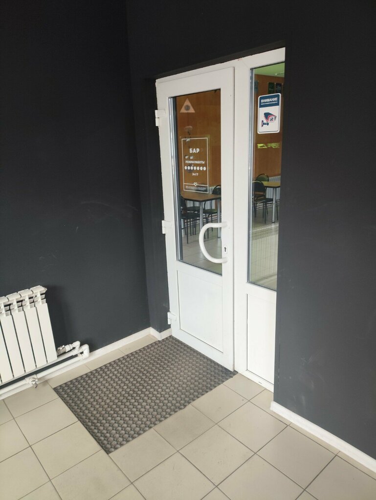 Suşi restoranı Высокий градус, Tixvin, foto