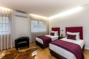 Lounge Inn (Rua da Constituição No:625), otel  Porto'dan