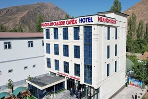 Sayoh Hotel (Districts of Republican Subordination, Sangvorskiy rayon, selo Tavildara), otel  Tavildara Bölgesi'nden