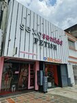 Sexo sentido fetish (Valle del Cauca, Municipio de Santiago de Cali, Comuna 19, Avenida Roosevelt, 26-74), erotik shoplar  Cali'den