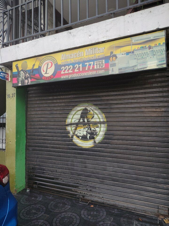 Askeri malzemeler Almacén Militar, Medellin, foto