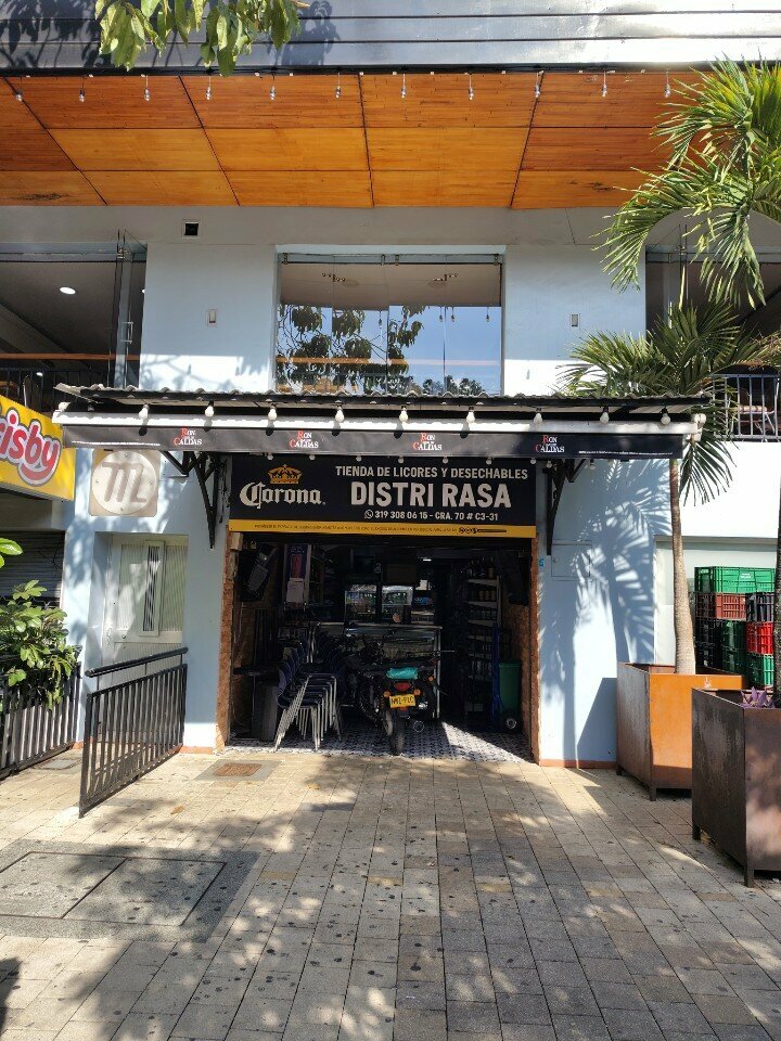 Alkollü içecekler Distrirasa, Medellin, foto