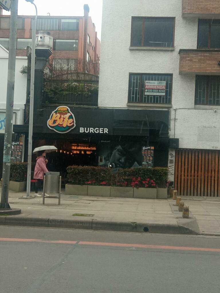 Fast food Bife Burguer Chico, Bogota, foto
