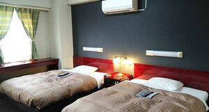 Hotel Tsubame Hills (Niigata Prefecture, Tsubame), otel