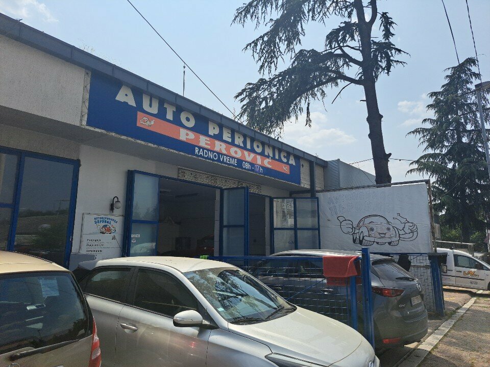 Oto yıkama Auto Perionica Perović, Belgrad, foto