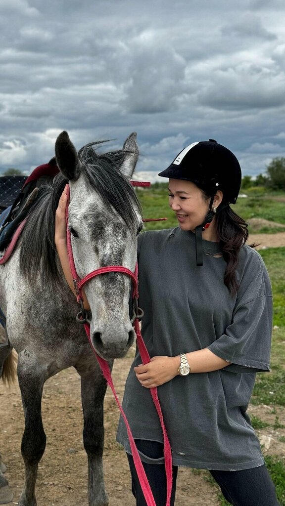 At ve binicilik kulüpleri Ippodrom, Aktöbe, foto