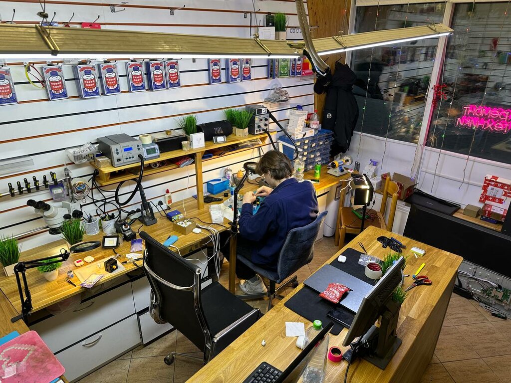 Telefon tamir servisi AlphaOmega Service, Mytişçi, foto