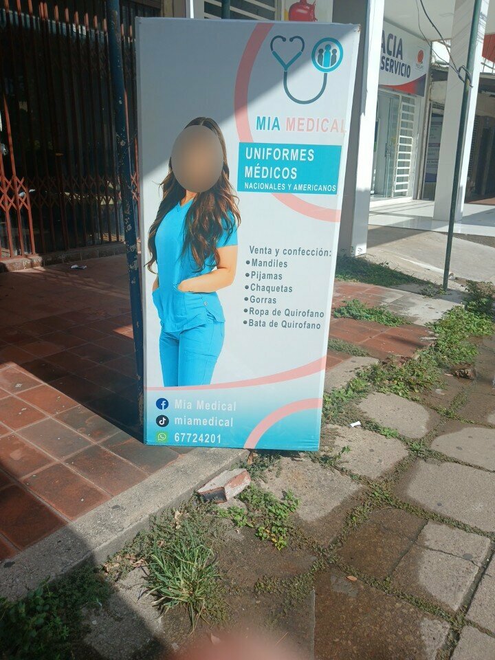 Üniforma üreticileri Mia Medical, Santa‑Krus, foto