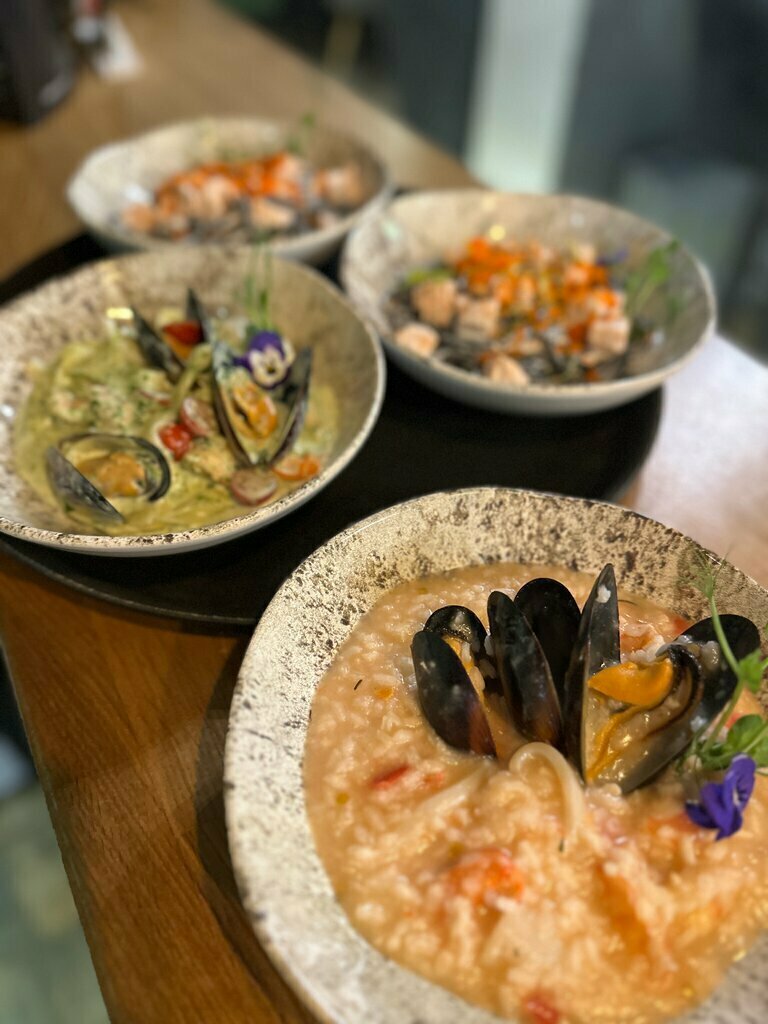 Kafe Eat Me, Moskova, foto