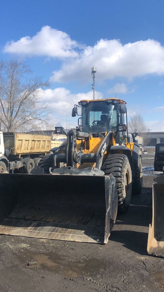 i̇nşaat ekipmanı kiralama Stroitelstvo dorog i arkhitekturnykh sooruzheny, Çeliabinsk, foto