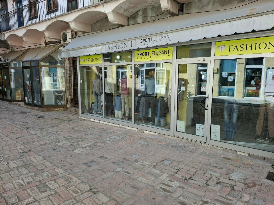 Giyim mağazası Fashion 1, Novi Sad, foto