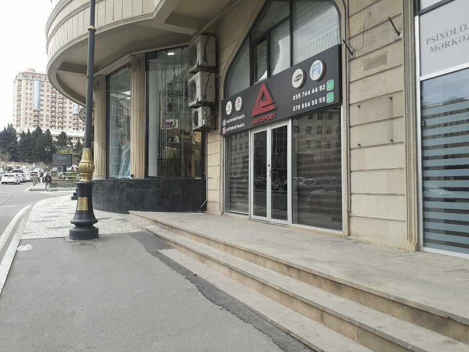 Otomobil yedek parçaları Autosport, Bakü, foto