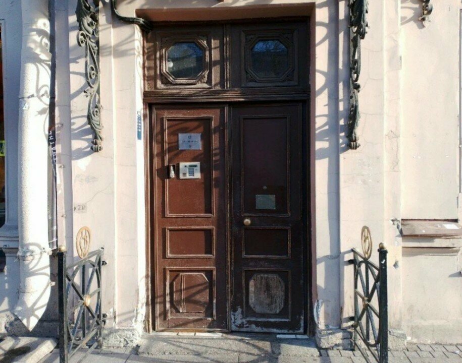 Hukuk büroları Крисанов и Партнёры, Saint‑Petersburg, foto