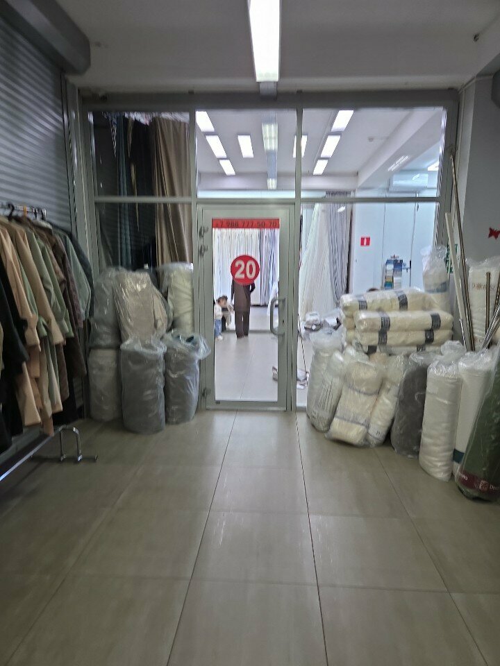 Perde ve korniş üreticileri Мир штор, Makhachkala, foto