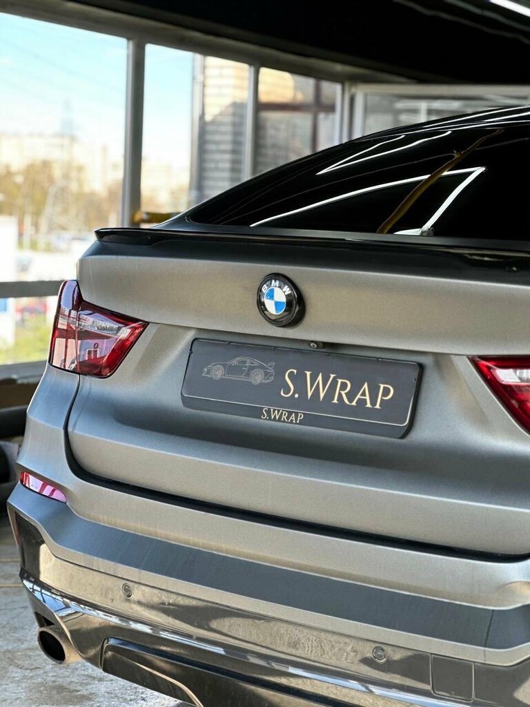 Araç film kaplama S-wrap, Saint‑Petersburg, foto