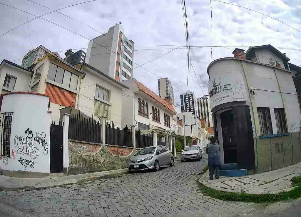 Tıp merkezleri ve klinikler Audimed, La Paz, foto