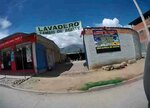 Car Wash (Department of Cochabamba, Provincia de Quillacollo, Colcapirhua, Distrito A), oto yıkama  Dünya'dan