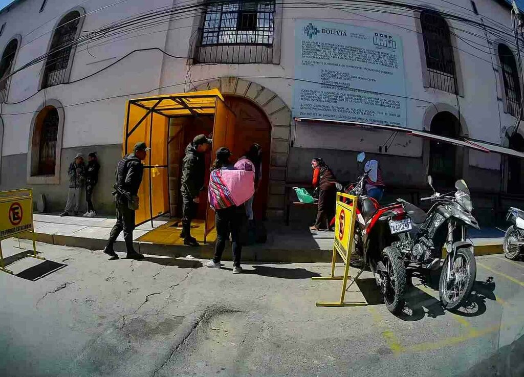 Sivil toplum kuruluşları San Pedro Prison, La Paz, foto