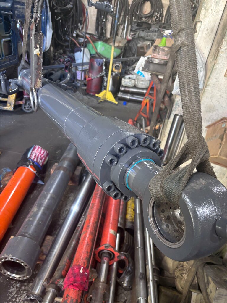 Hidrolik ve basınçlı ekipman tamiri ГТЦ-Сервис, Yekaterinburg, foto