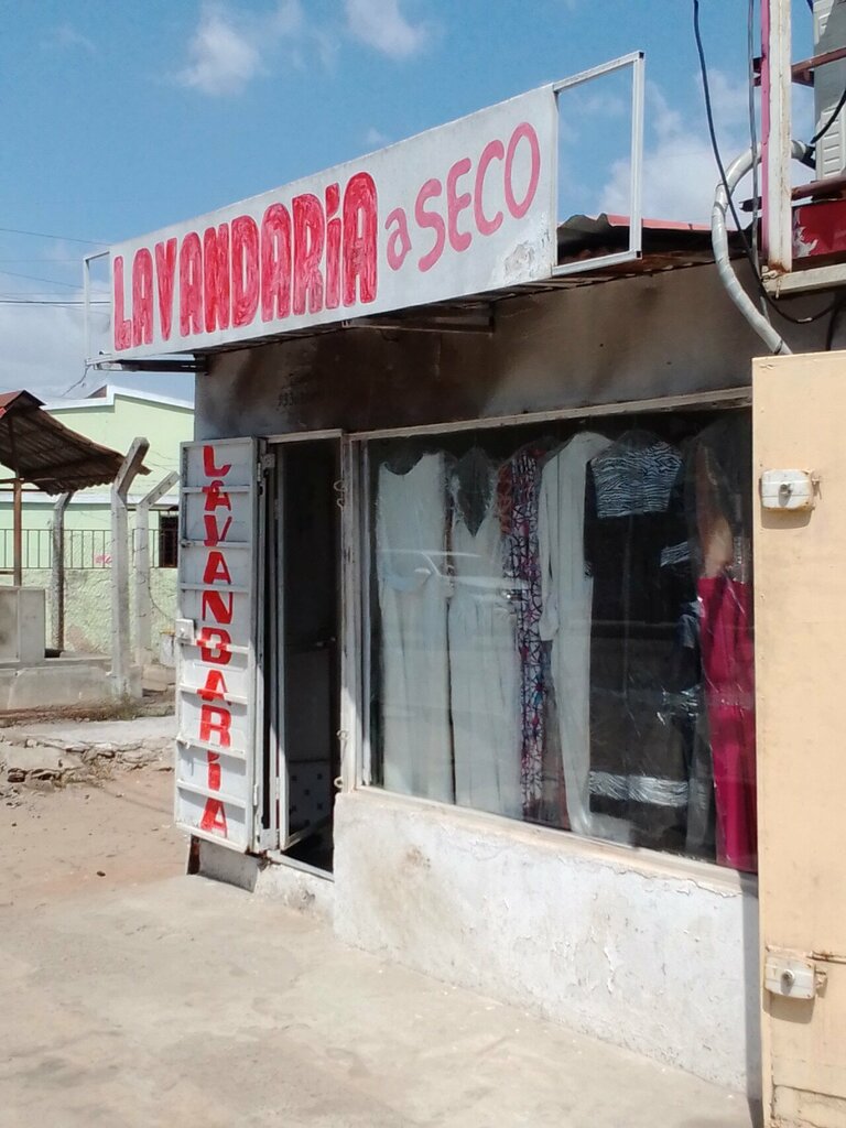 Çamaşırhaneler Lavandaria e Seco, Loanda, foto