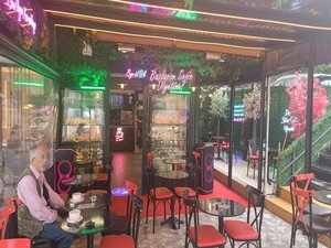 Cafe Ne Olmuş (İstanbul, Maltepe, Feyzullah Mah., Serap Cad., 2D), kafe  İstanbul'dan
