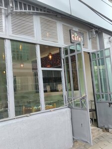 Fame cafe & restaurant ፌም ካፌ (Addis Ababa, Kirkos, Kebele 87), kafe  Addis Ababa'dan
