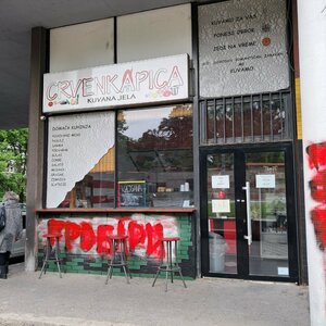 Crvenkapica (Ruzveltova Street No:51), fast food  Belgrad'dan