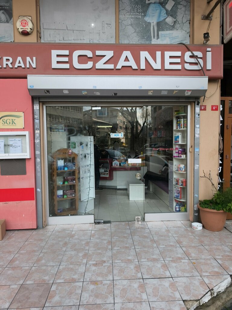 Eczaneler Şükran, İstanbul, foto