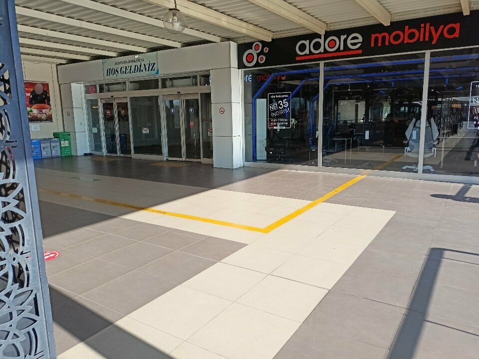 GSM operatörleri Vodafone, İzmir, foto