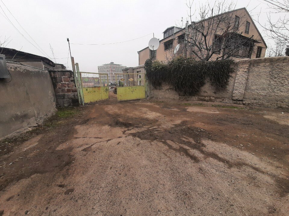 Hediyelik eşya üretimi ve toptan satışı Сувенирный завод Урарту, Erivan, foto