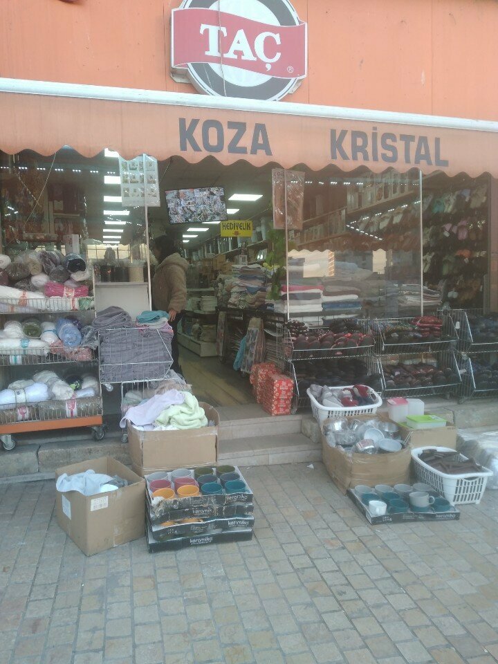 Mefruşat Taç, İstanbul, foto