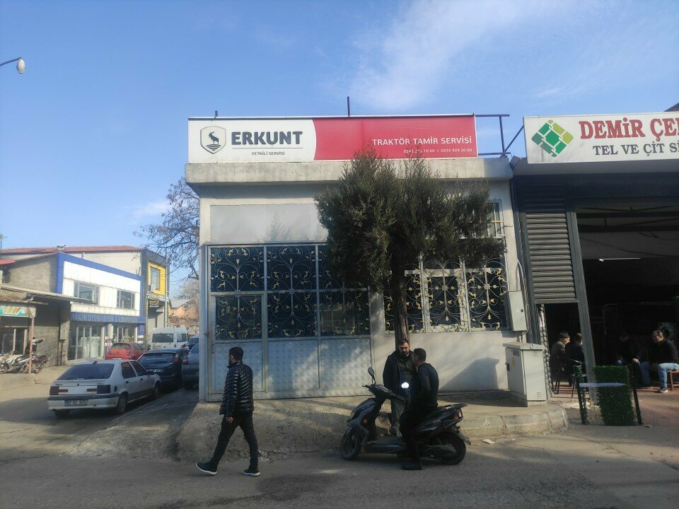 Tarım makineleri, ekipmanlar Erkunt traktör tamir servisi, Gaziantep, foto