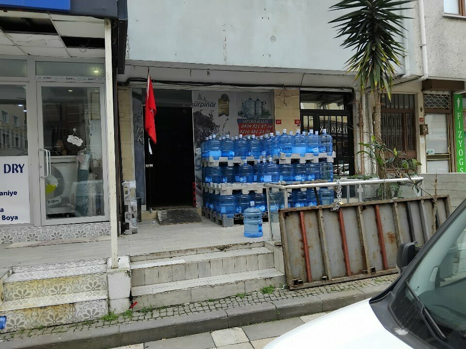 Su satışı Gürpınar Doğal Kaynak Suyu, İstanbul, foto