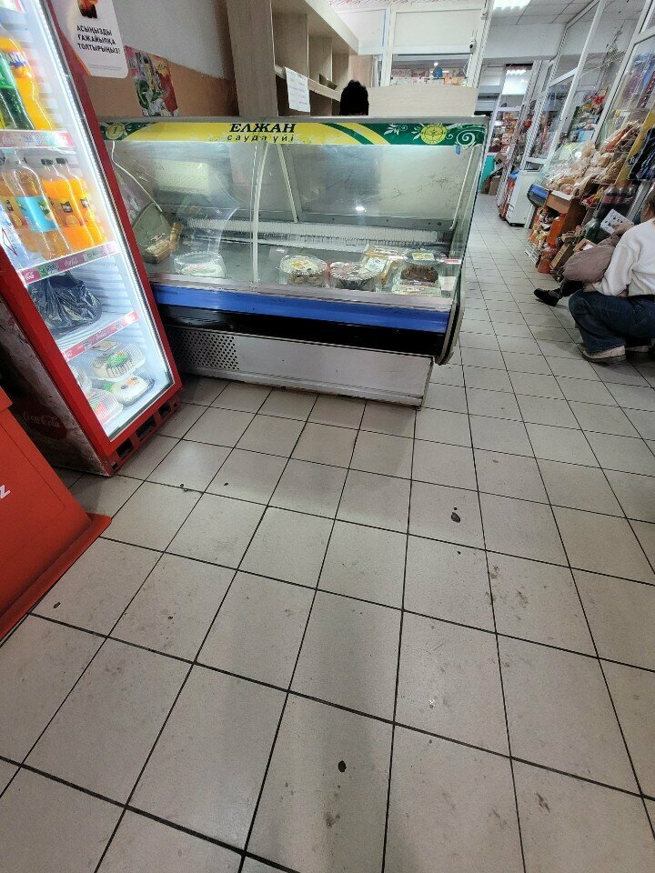 Pasta, şekerleme ve tatlı Magazin konditerskih izdelij, Semey, foto