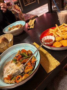 Необычайное (ulitsa Stepana Razina No:41), restoran  Vyksa'dan