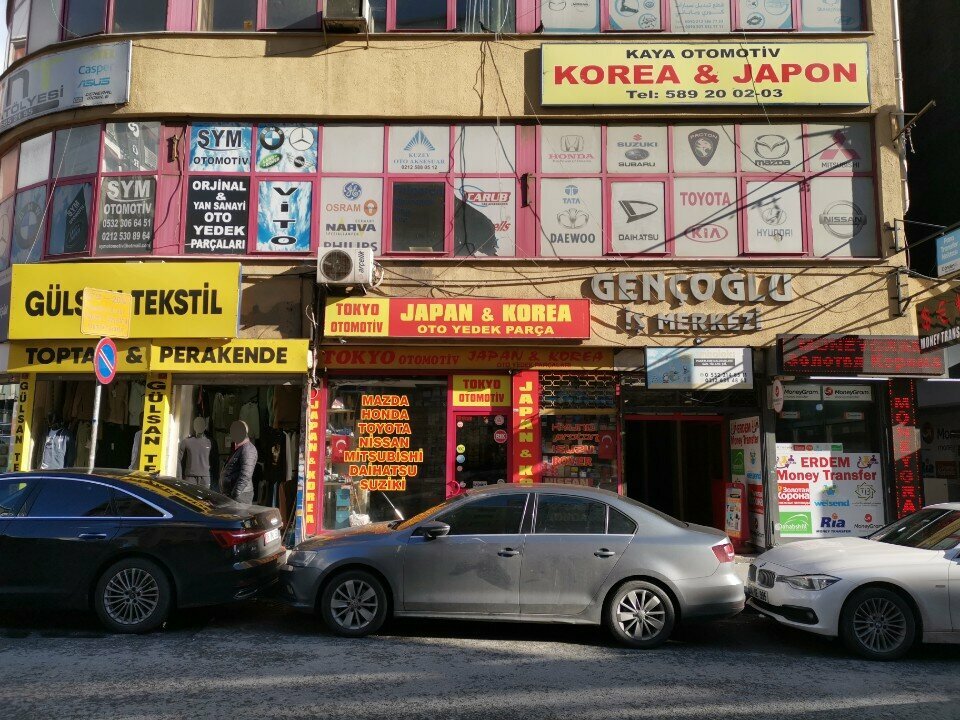 Otomobil yedek parçaları Sym Otomotiv, İstanbul, foto