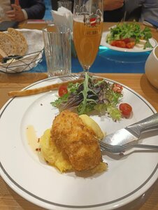 Line Brew (Qadyrǵalı Jalaıyrı kóshesi No:4), restoran  Astana'dan