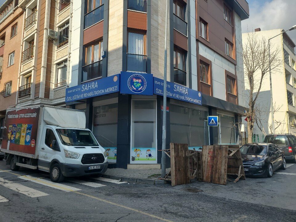 Sosyal rehabilitasyon merkezi Sahra Özel Eğitim Ve Rehabilitasyon Merkezi, İstanbul, foto