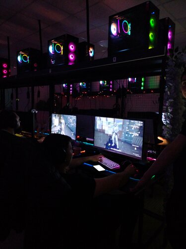 Bilgisayar kulübü Game House, Krasnodarski krayı, foto