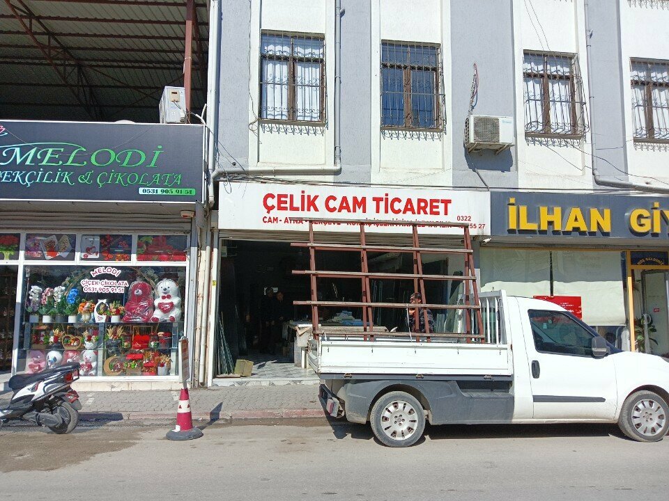 Cam atölye Çelik Cam Ticaret, Adana, foto