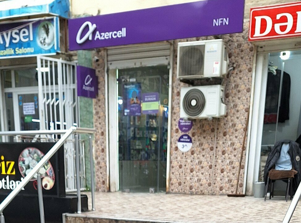 Telekomünikasyon firmaları Azercell, Bakü, foto